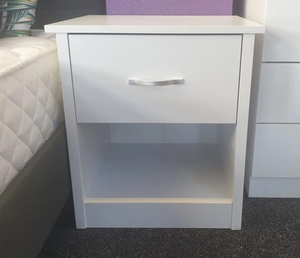 Emily Bedside Table White – Urban Global