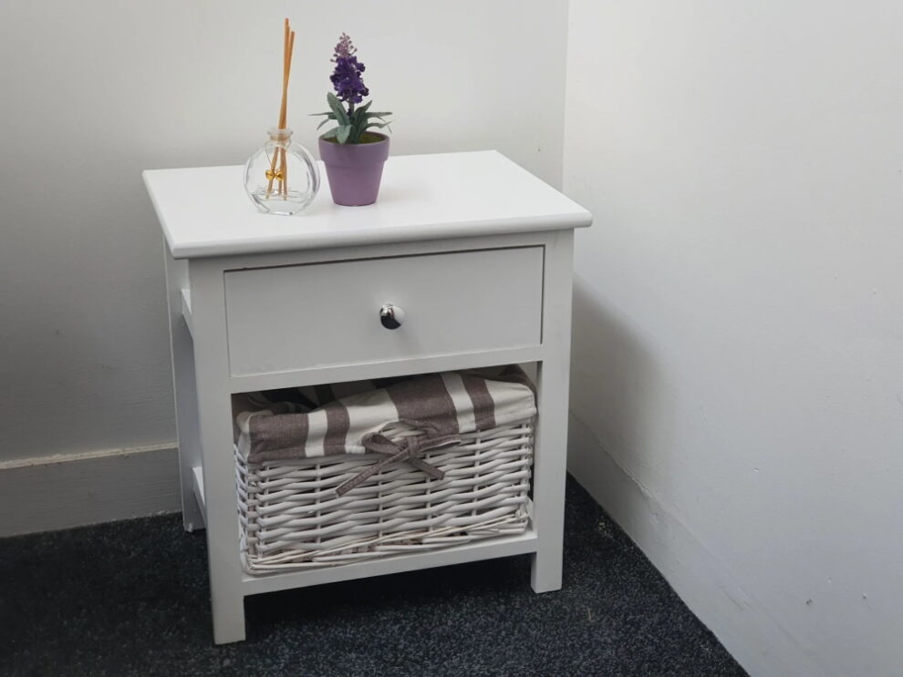 Wicker Bedside Table White – Urban Global